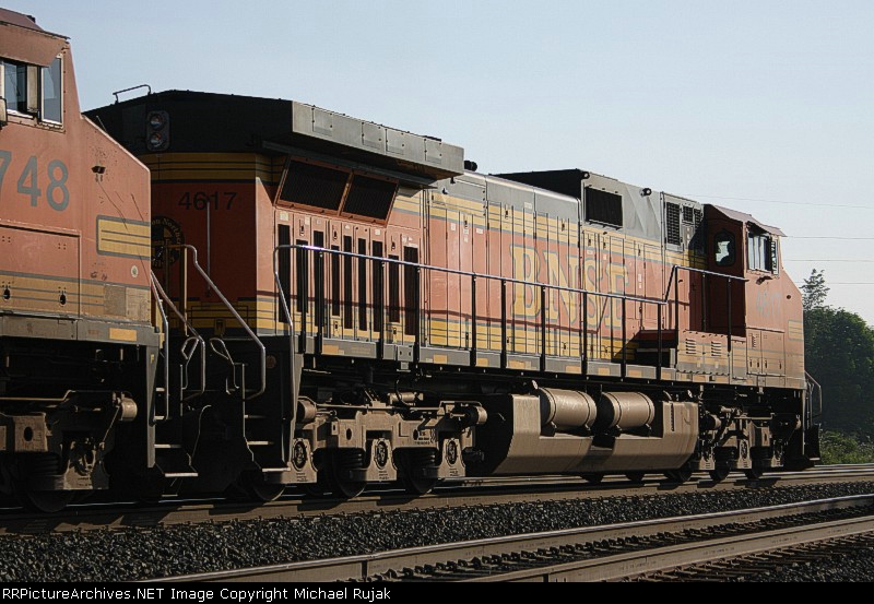 BNSF 4617